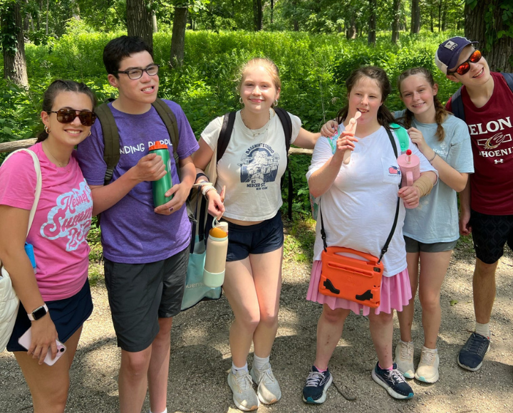 Suburban Explorers - Keshet